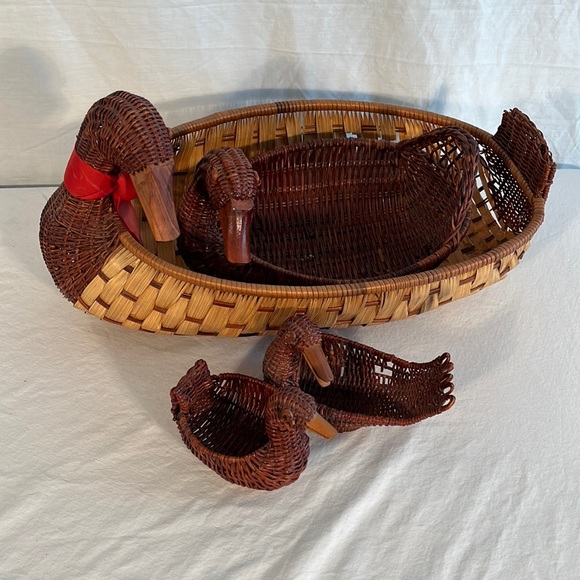 Accents | Rattan And Wicker Duck Family Baskets | Poshmark